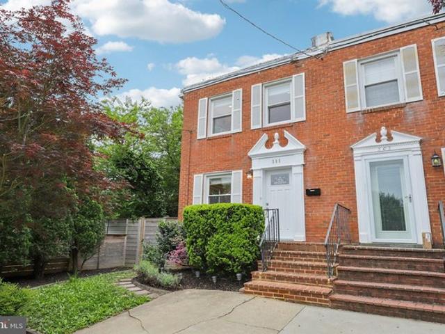 305 Ashby St, Alexandria, VA 22305