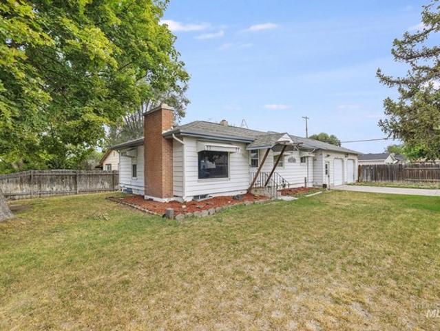 305 Borah Ave, Twin Falls, ID 83301