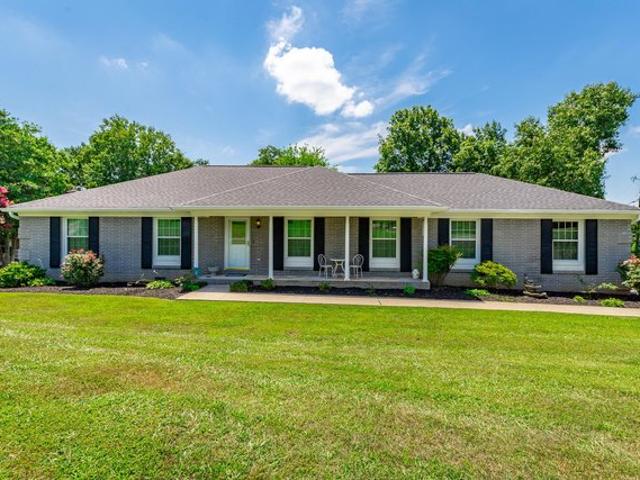 305 Battlefield Cir, Ringgold, GA 30736