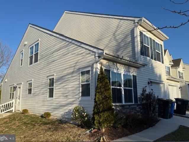 305 Bethune Drive