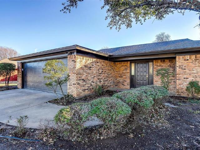 305 Bentley Drive