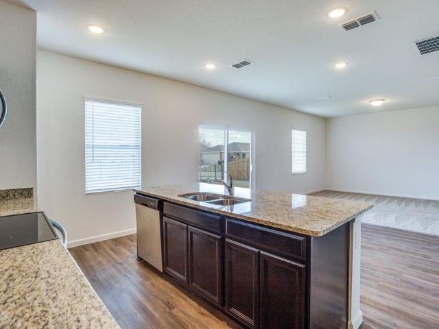 305 Briar Cove