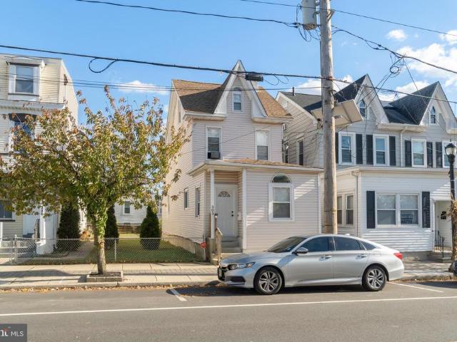 305 Broadway
