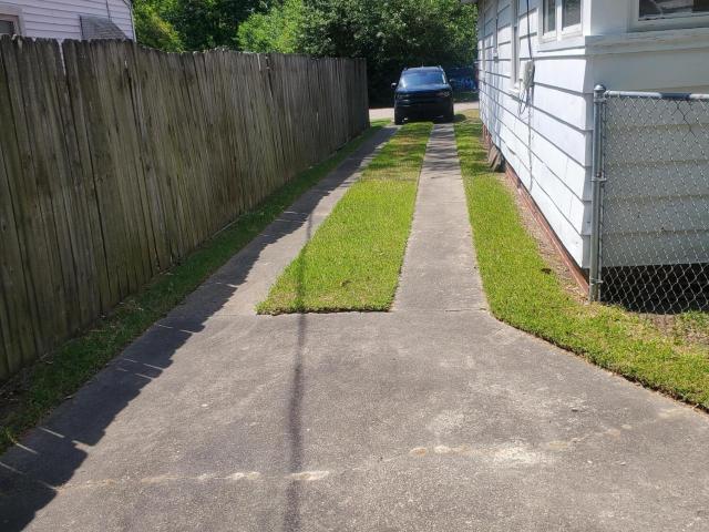 305 Glenwood Drive