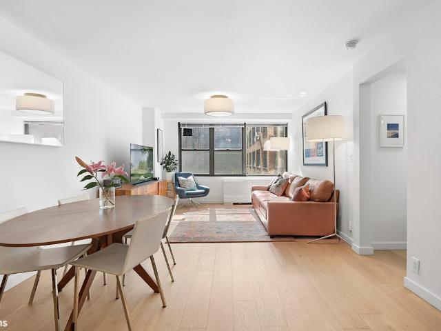 305 E 40TH Street 6B