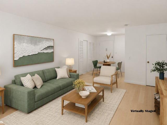 305 E 40TH Street 8Z