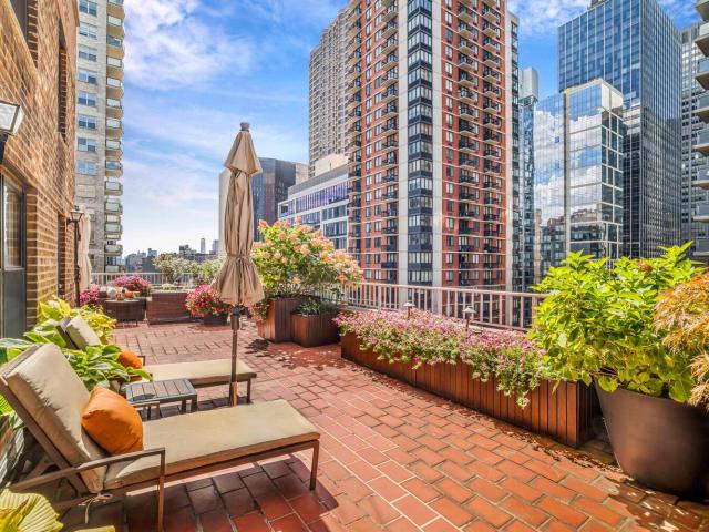 305 E 40TH Street 19F
