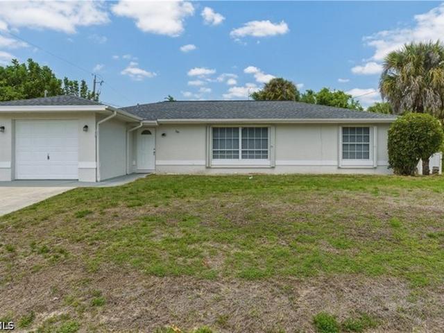 305 E 5th St, Lehigh Acres, FL 33972