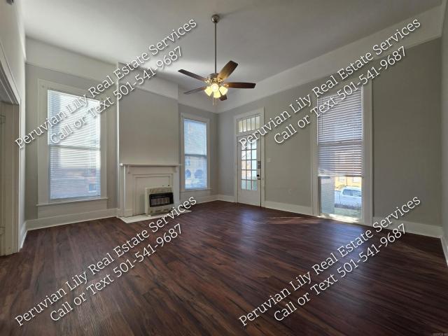 305 E 7th Street