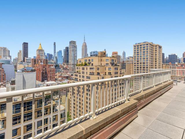 305 E 24th Street 20 B