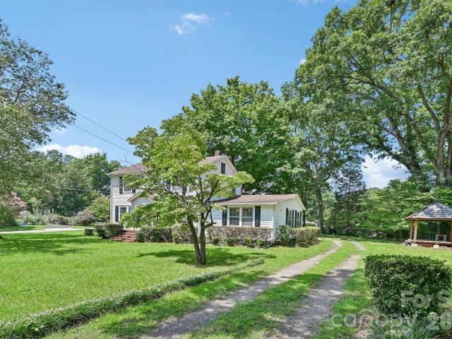 305 E Church Street