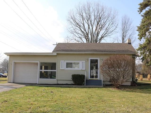 305 E Granville St, Sunbury, OH 43074