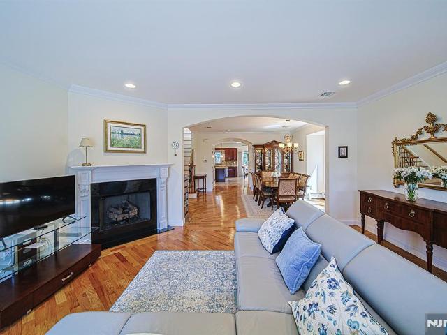305 E Harriet Avenue # B