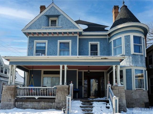 305 E Main St, Blanchester, OH 45107