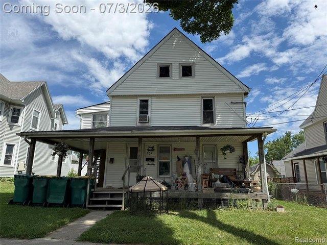 305 E Main St, Durand, MI 48429