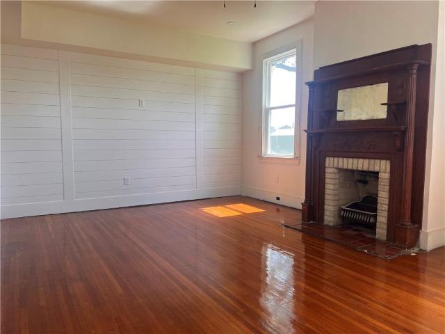 305 E Second Street