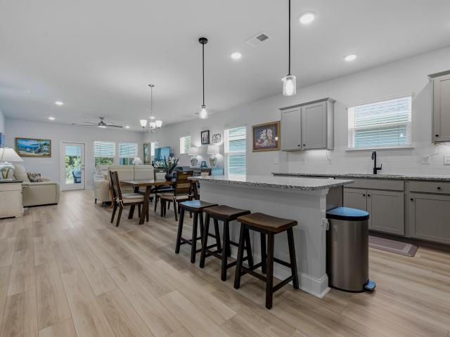 305 Eagle Claw Dr