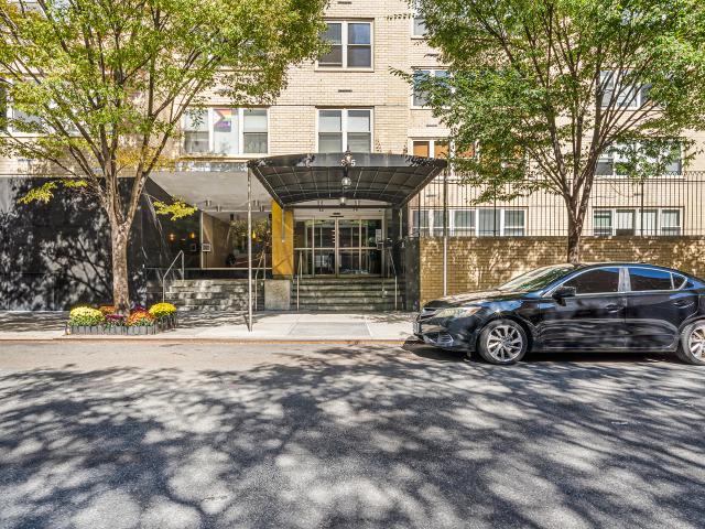 305 East 24th Street, New York, NY