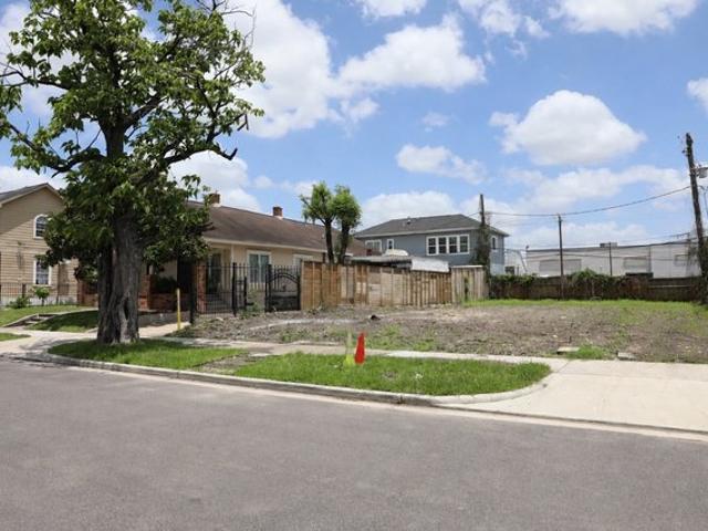 305 Everton St, Houston, TX 77003