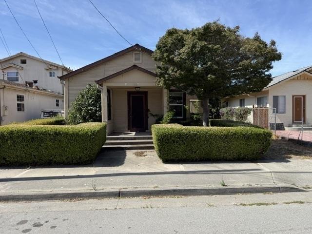 305 Fourth St, San Juan Bautista, CA 95045