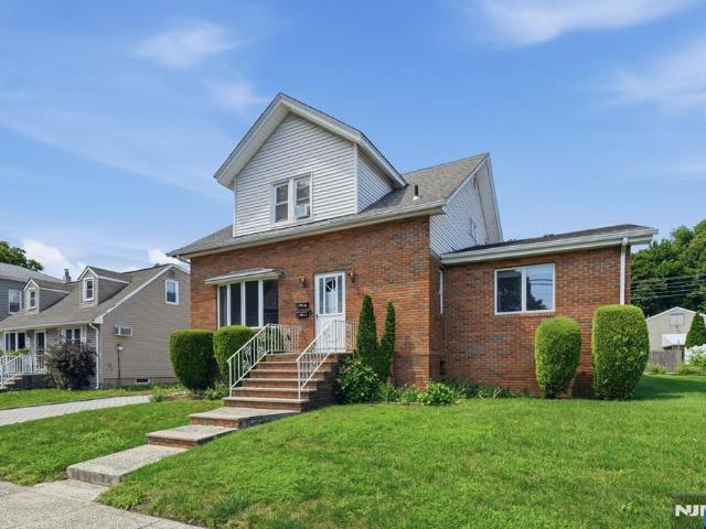 305 Falmouth Avenue