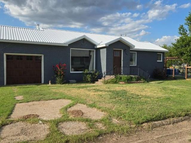 305 Klassen, Adams, OK 73901