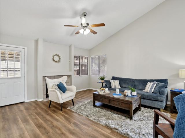 305 Hornbean Ln, Cibolo, TX 78108 | MLS #2552 | Compass