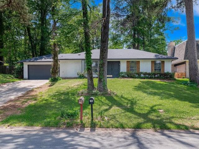 305 Hacienda Cir, Haughton, LA 71037