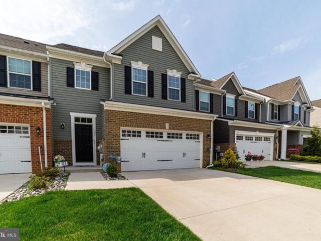 305 Hidden Acres Ln, Moorestown, NJ 08057