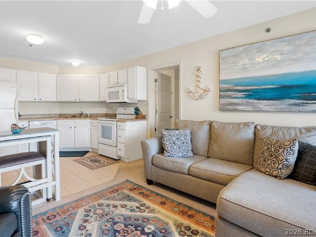 305 Highland Shores Drive 1B