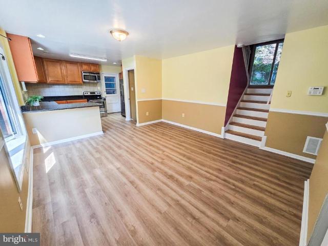 305 Hillsboro Drive