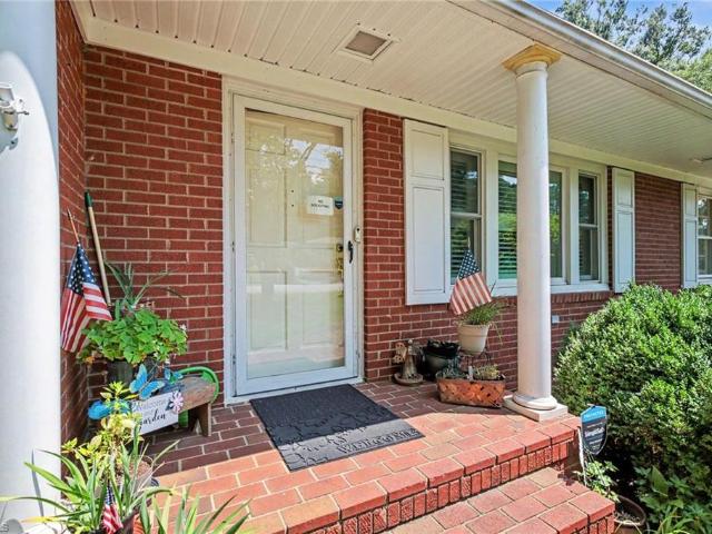 305 Hilltop Drive
