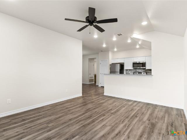 305 Lost Trail B