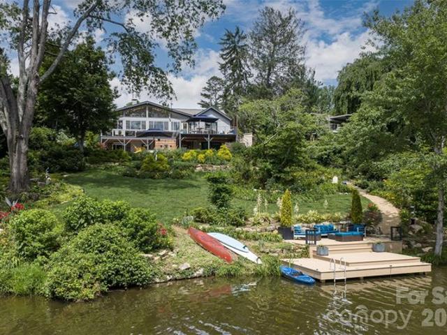 305 Lakewood Dr, Asheville, NC 28803