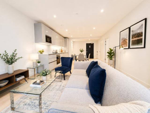 305 Levy Building, 37 Heygate Street SE17, 1 bed flat to rent, £2,600 pcm | PrimeLocation