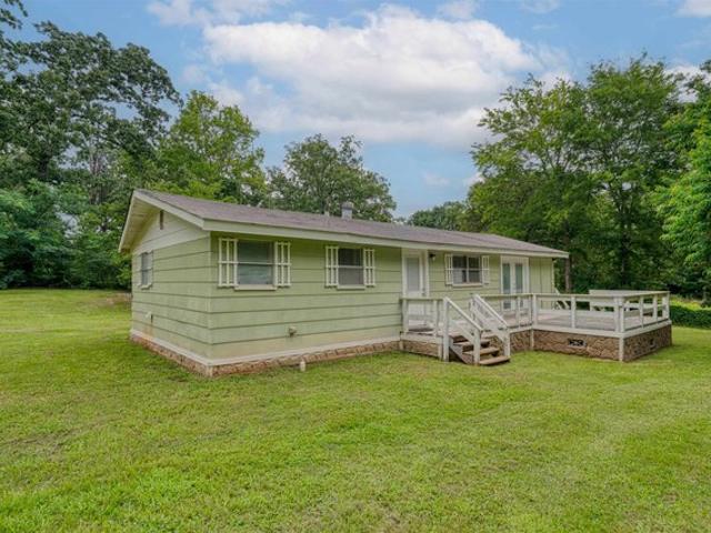 305 Moore Rd, Big Sandy, TX 75755