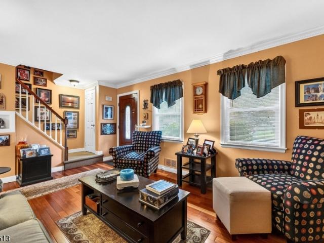 305 Madison Ave
