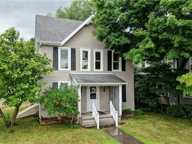 305 Main St W, Beach City, OH 44608