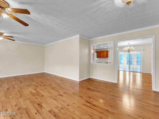 305 Medlin Pike