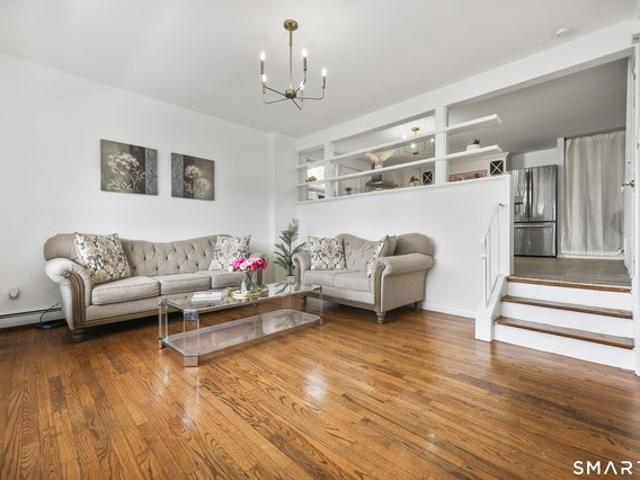 305 Mill Rock Rd Unit 305, Hamden, CT 06517