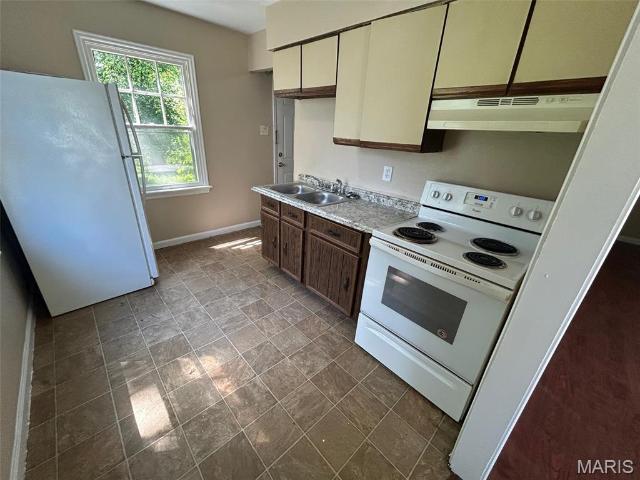 305 Mueller Ave, St. Louis, MO 63135 | MLS #26023