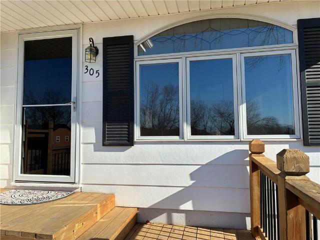 305 N 4th St, Gower, MO 64454 | MLS #2609 | Compass