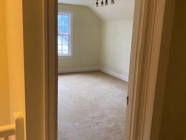 305 N 1st Ave, Hillsboro, OR 97124