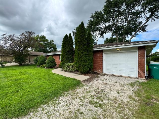 305 N Brookshore Drive