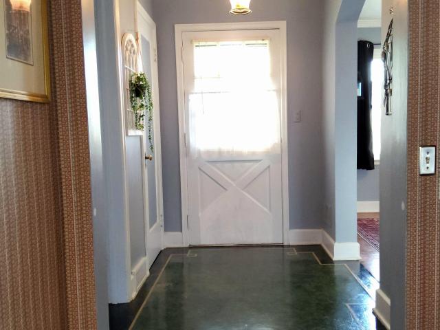 305 N Cherry Street