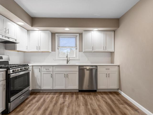 305 N Elizabeth