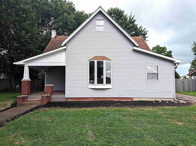 305 N Main St, New Ross, IN 47968