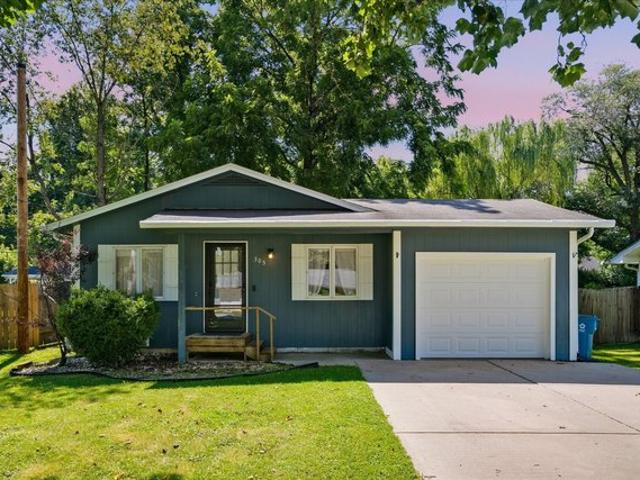 305 N Missouri Ave, Nixa, MO 65714