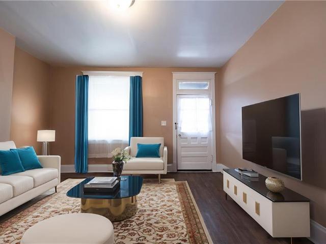 305 Natchez St, Pittsburgh, PA 15211 | MLS #1742 | Compass