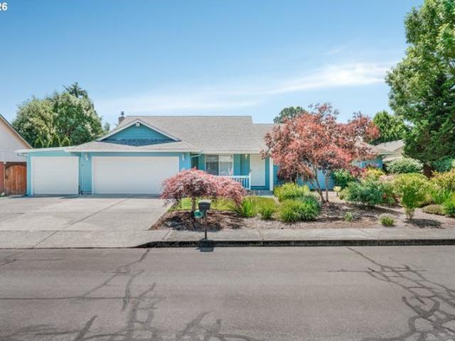 305 NE 12th St, Battle Ground, WA 98604